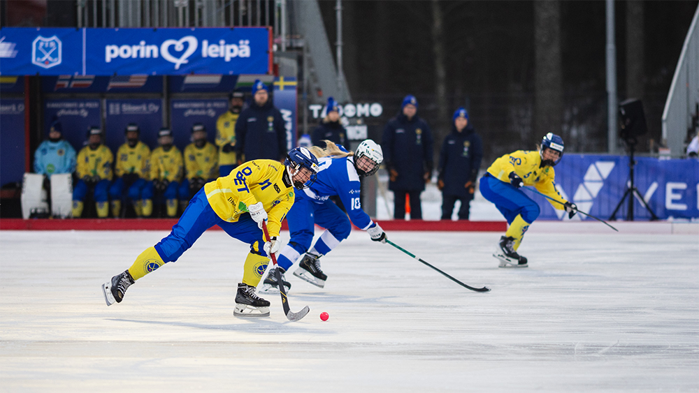 Svenska Bandyförbundet - Sveriges damer klara för VM-final - slog ...